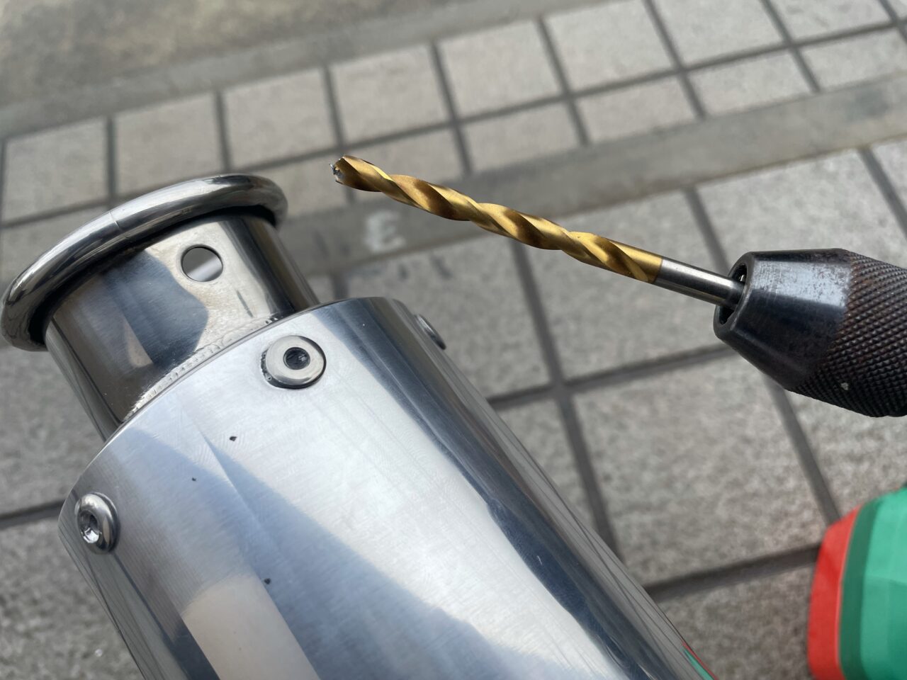 最強のオイル漏れ止め剤！ピットワークス【NC81】の効果！ネットの評判は本当だった！ | Freedom